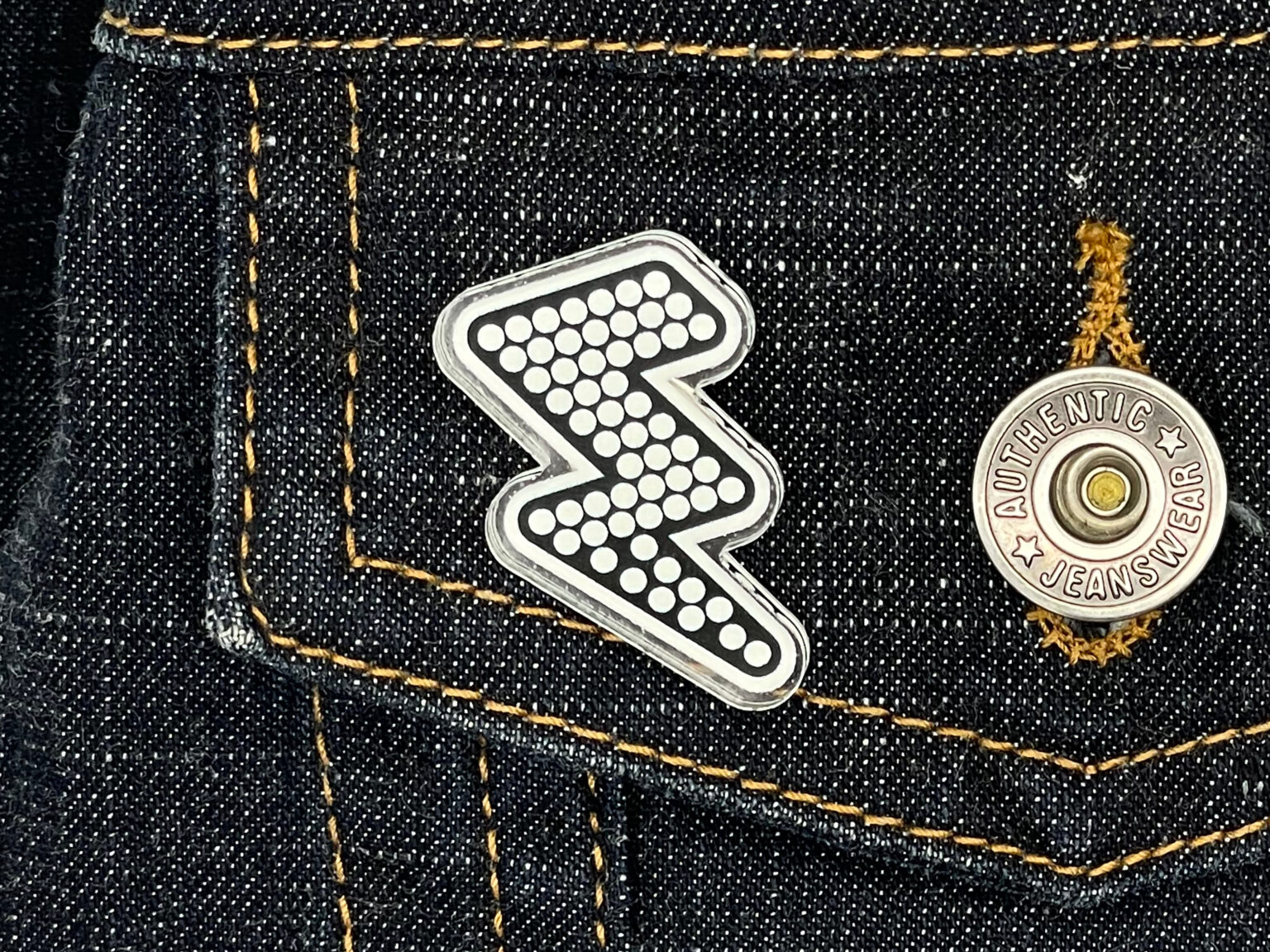 The Killers Lightning Bolt Black Acrylic Pin Badge | Band Logo Pin ...